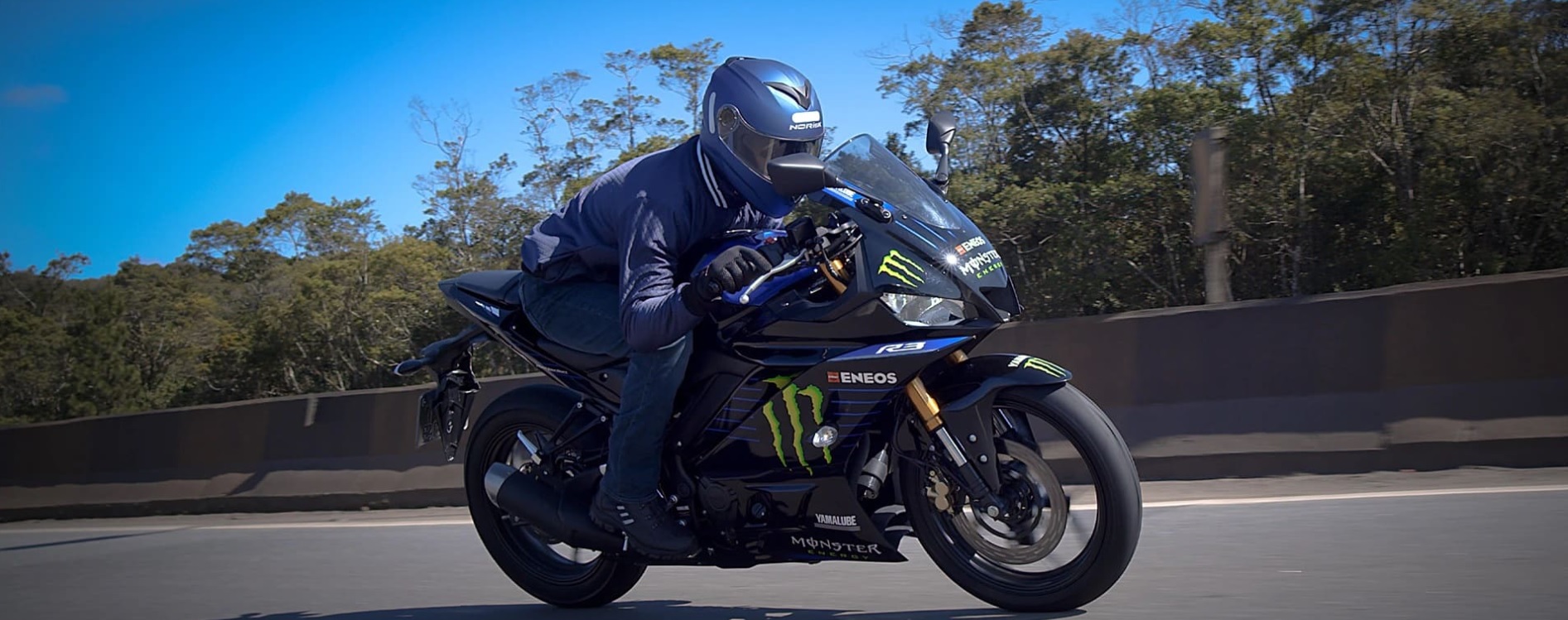Yamaha lança a linha 2023 da muito bem-sucedida R3