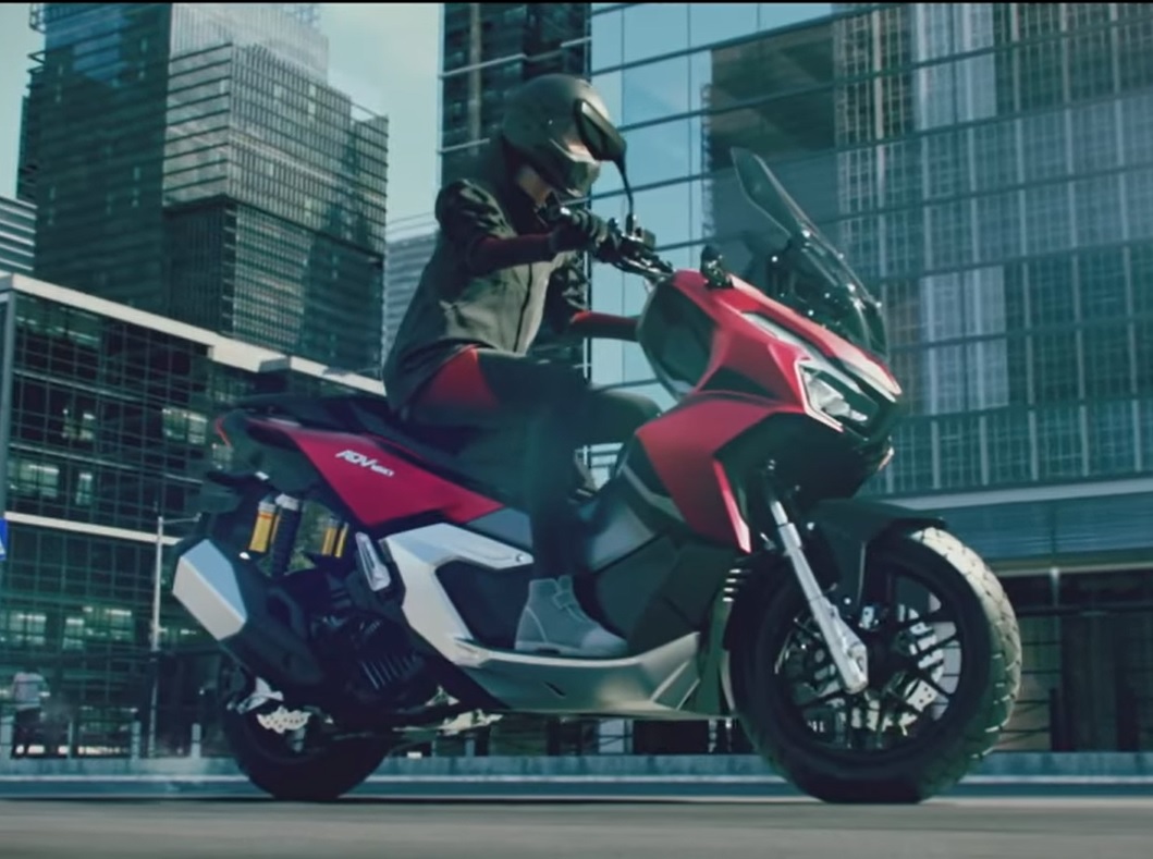 Honda ADV ganha motor de 160 cm³ na Indonésia